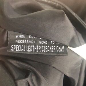 Wilsons Leather | Skirts | Vtg Wilsons Maxima 0 Leather Knee Length ...